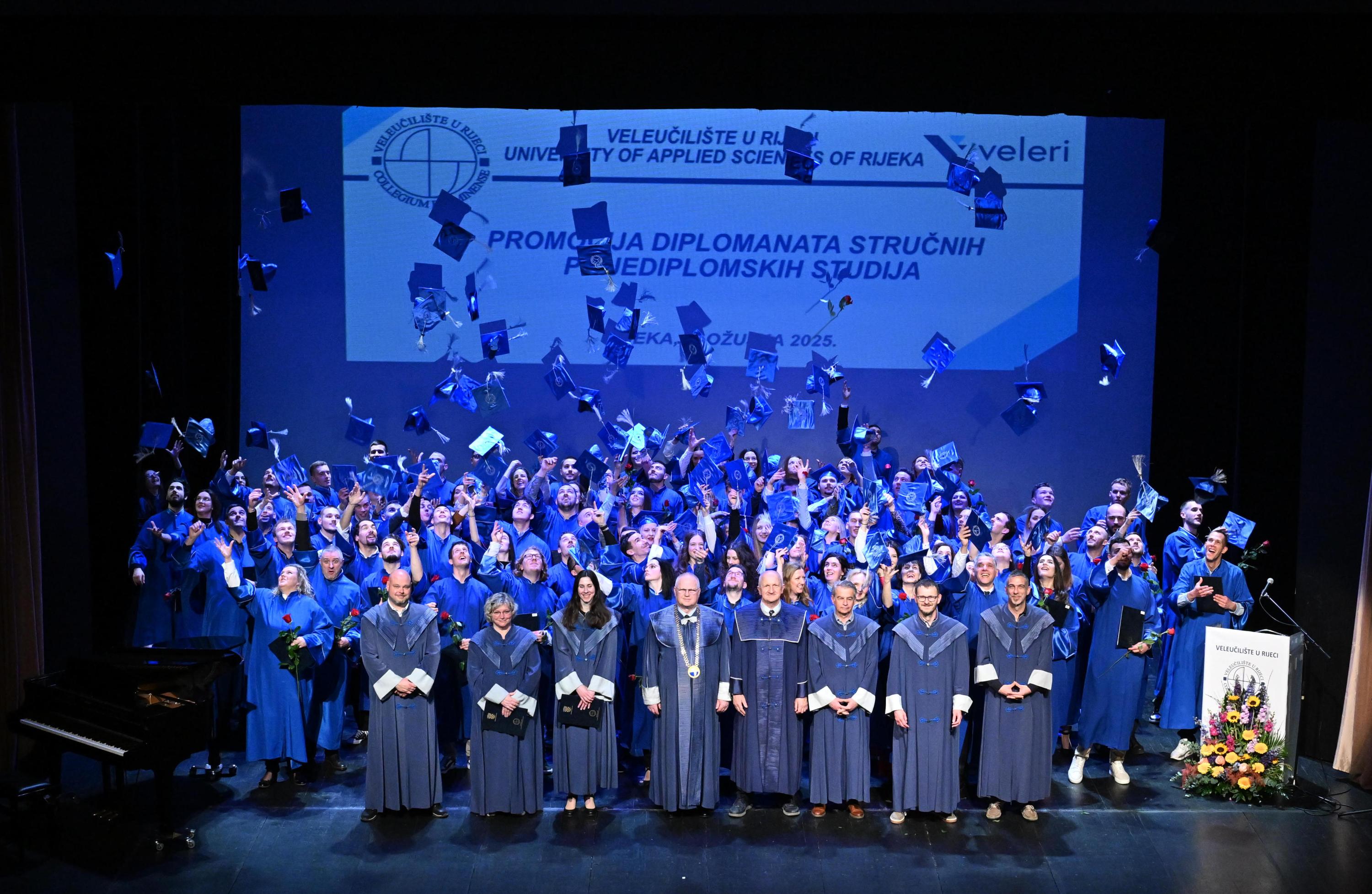 Svečana promocija diplomanata stručnih prijediplomskih studija ...